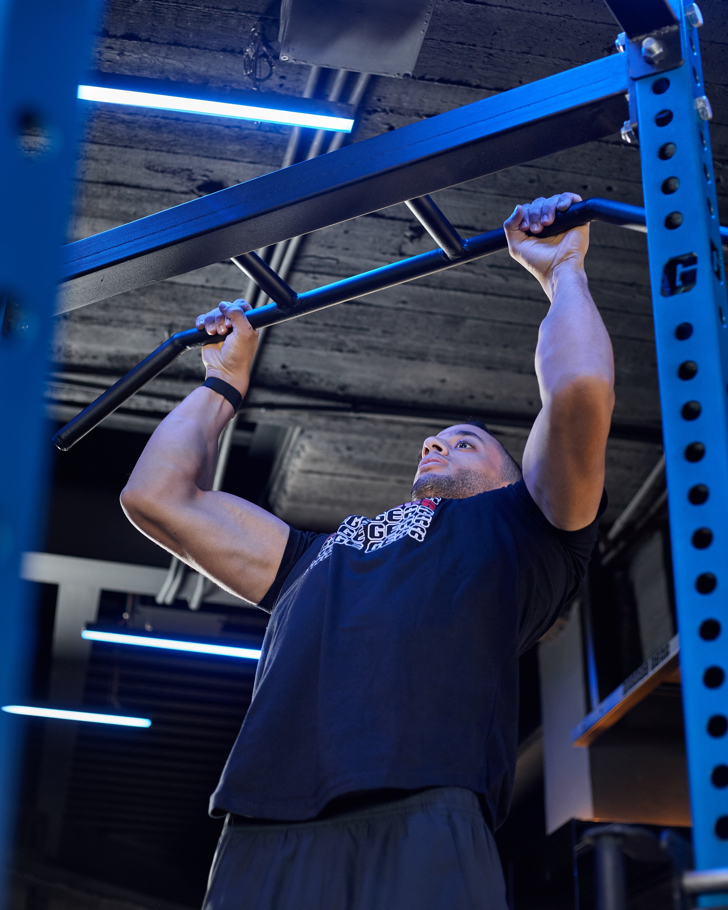 Pulll Up Bars – Garage Gear AE